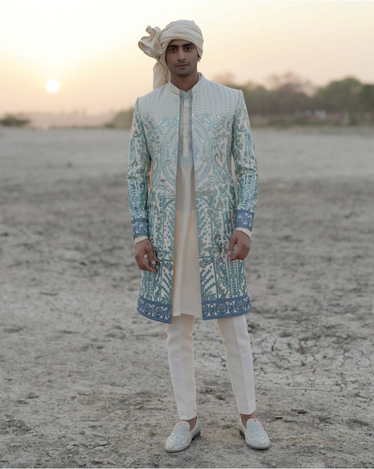 Sherwani for men: Guide to choosing your ideal sherwani