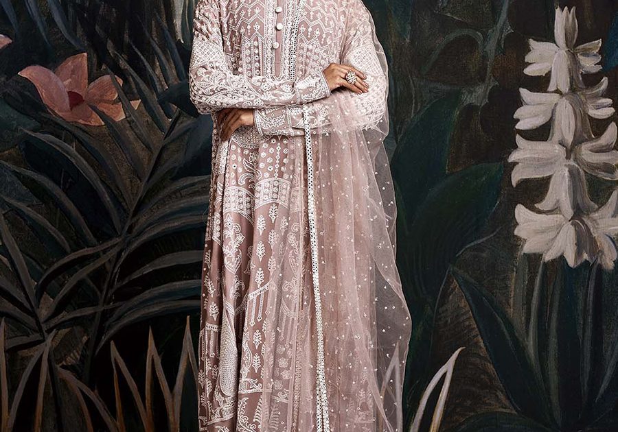 Embroidered kurta sets to inspire your traditional wardrobe
